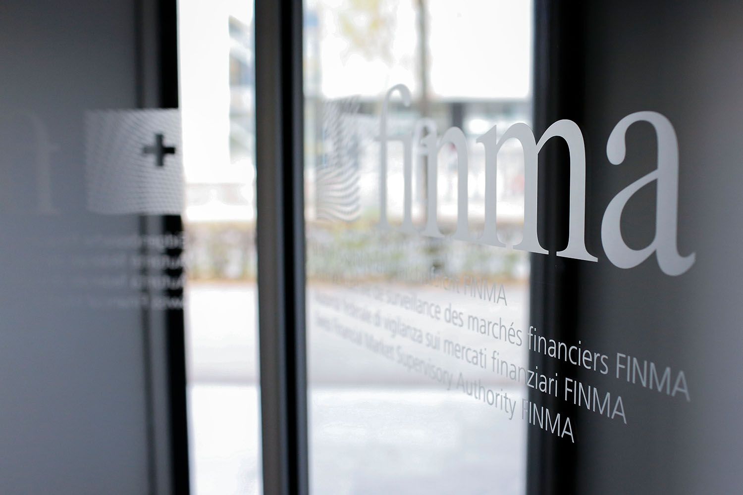 Austausch von Informationen mit der FINMA und das Anwaltsgeheimnis ...